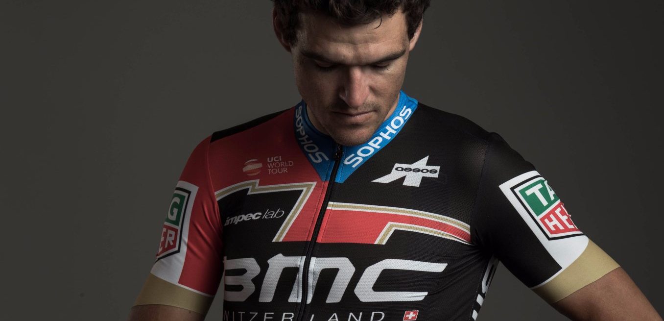 Wielertenues 2018: Sophos nieuw op tenue BMC | WielerFlits