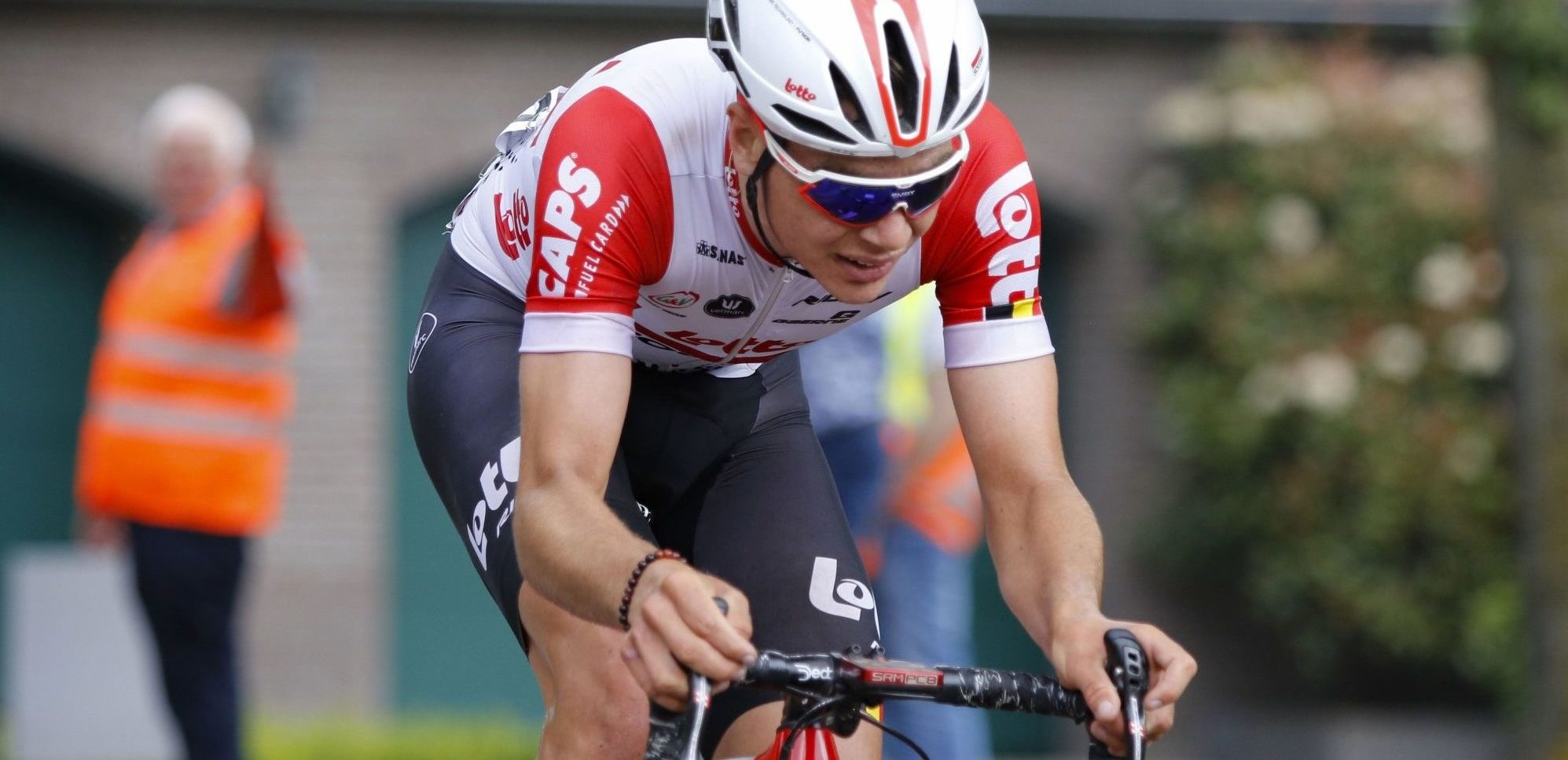Movistar haalt Zwitserse belofte Johan Jacobs binnen | WielerFlits