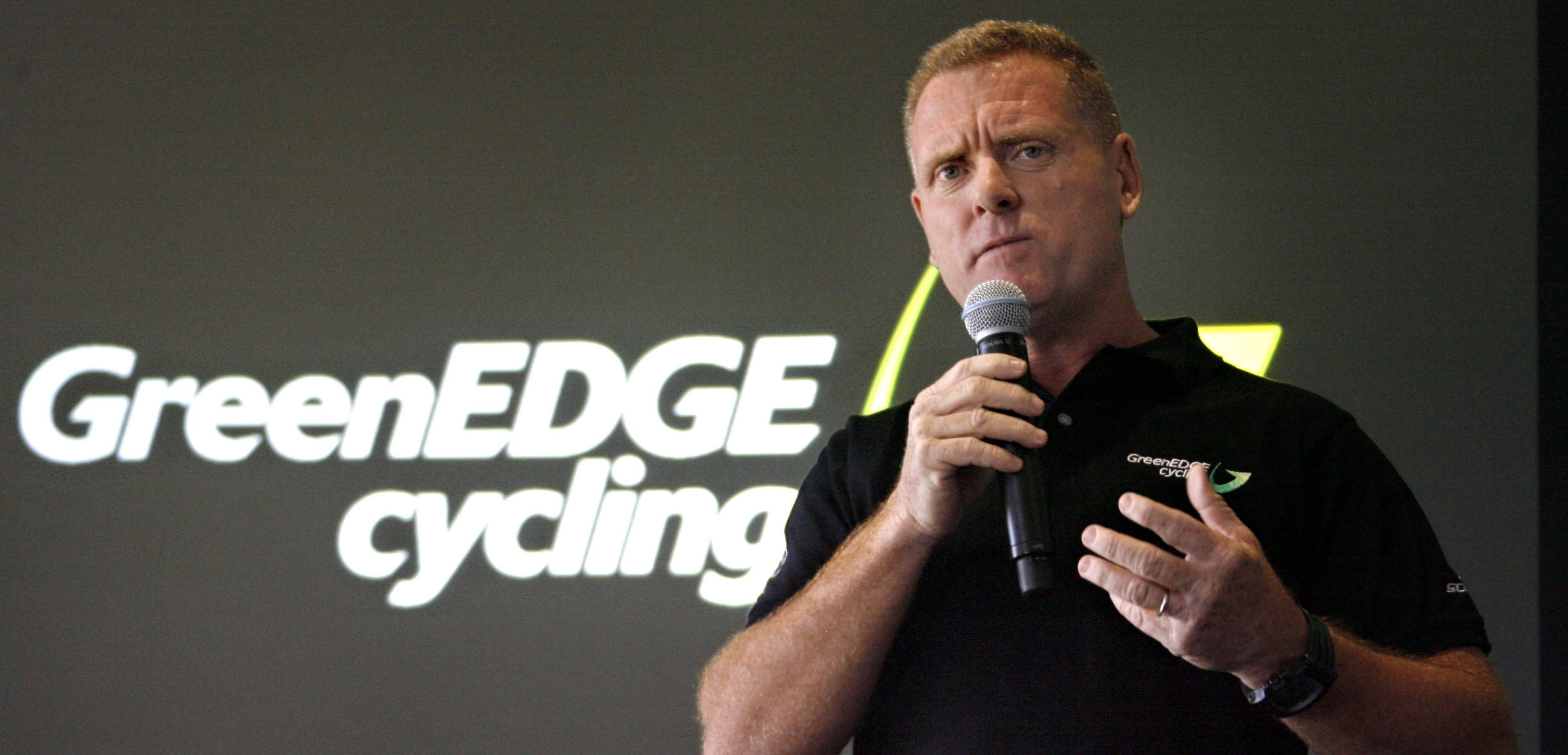 Manuela Fundación zit niet stil: "Shayne Bannan neemt de telefoon niet ...