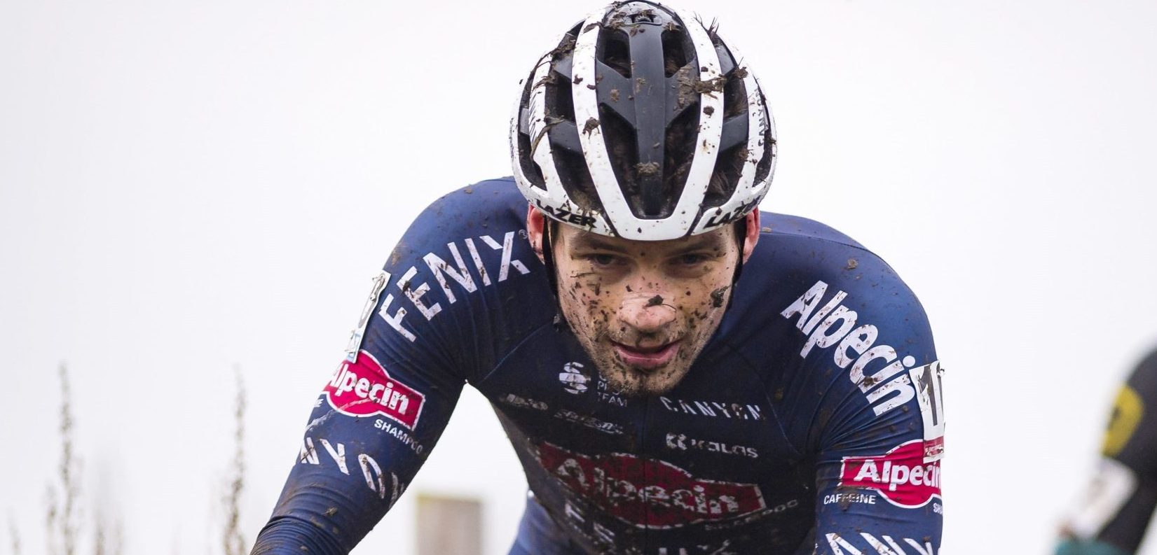 David van der Poel opent 2021 met zege in Troyes | WielerFlits