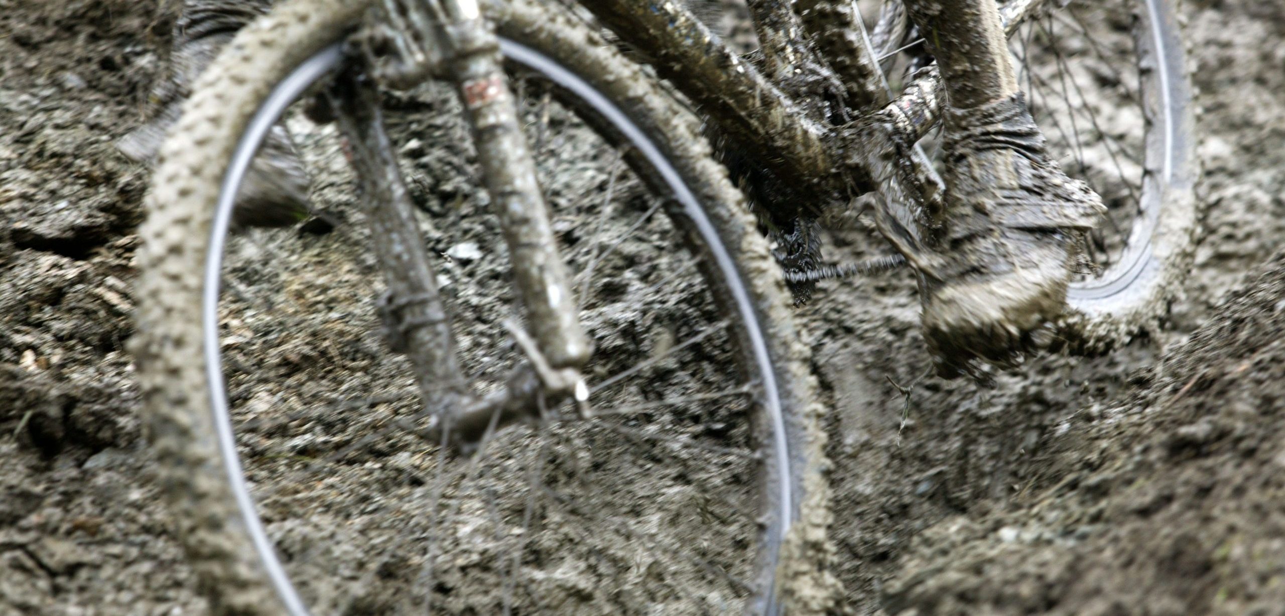 Zwitser Joel Roth opnieuw Europees kampioen mountainbiken bij de ...