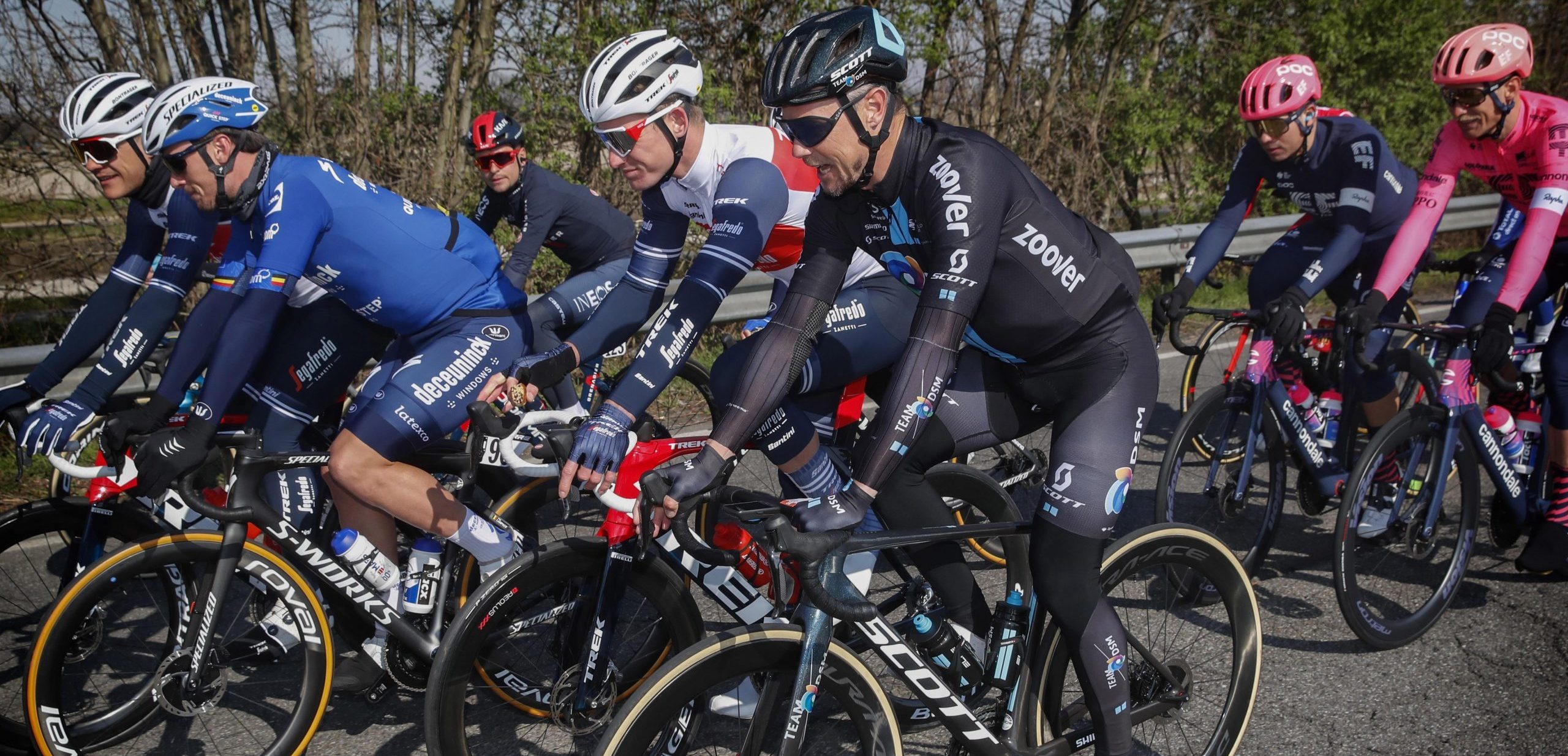 Team DSM houdt Roche en Pedersen langs de kant na 'coronacontact ...