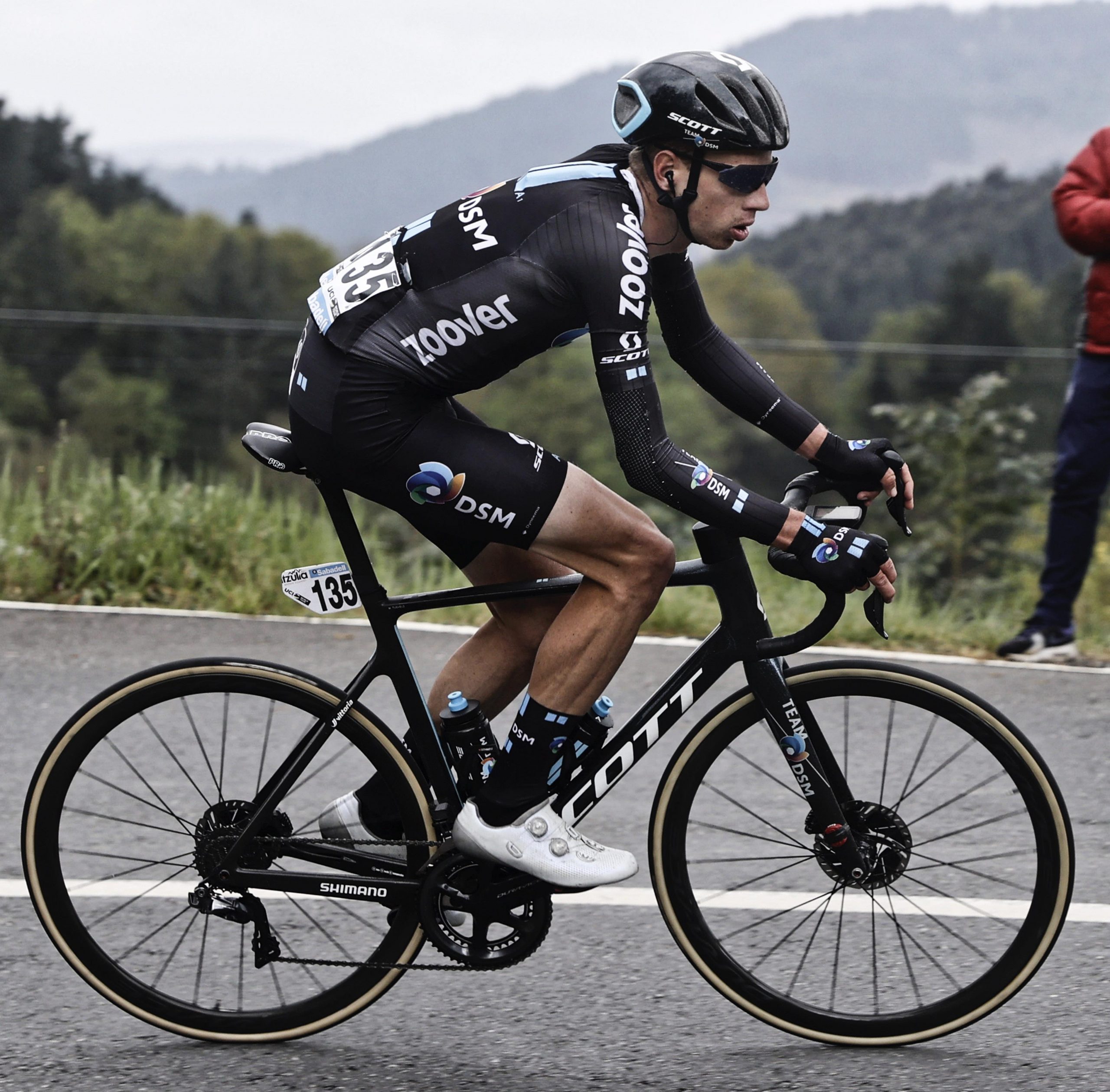 Martijn Tusveld en Tim Naberman bij profs Team DSM in 2022 | WielerFlits