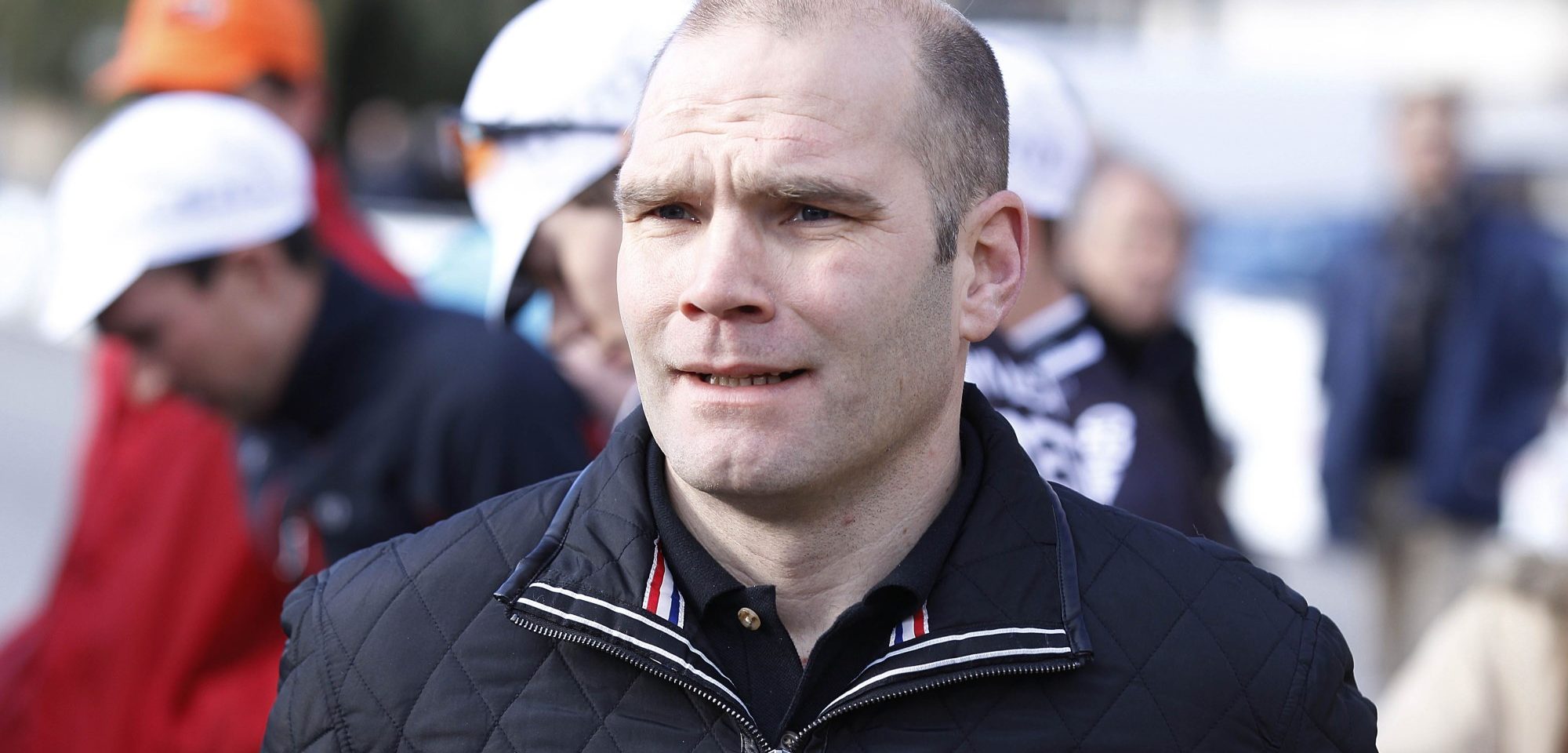 Oud-renner Roger Hammond in beeld als ploegleider Israel-Premier Tech ...