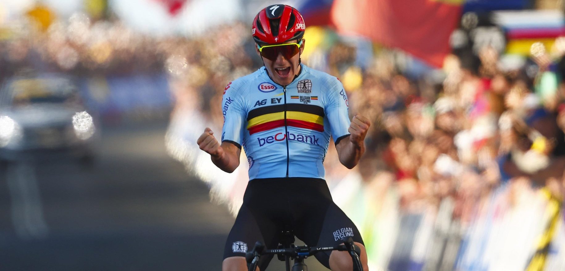 WK 2022: Remco Evenepoel soleert op GRANDIOZE wijze naar wereldtitel ...