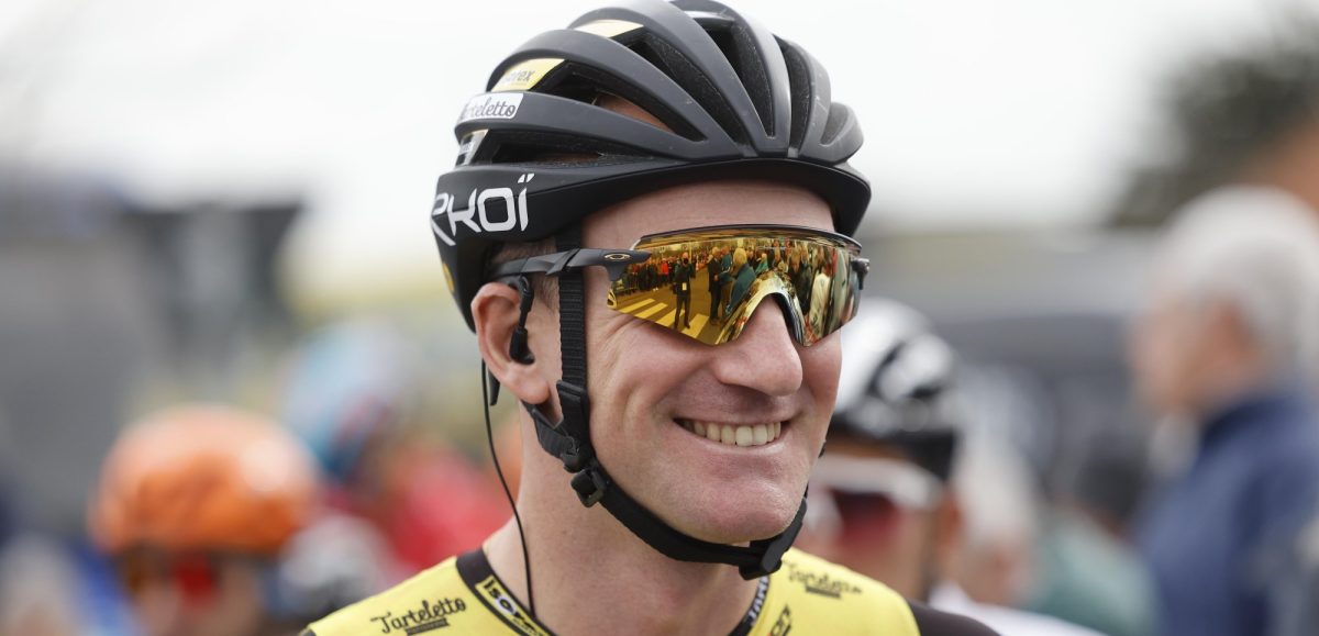 Timothy Dupont klopt oud-renner Ramon Sinkeldam in Egmond-Pier-Egmond, Tom Dumoulin 31ste ...