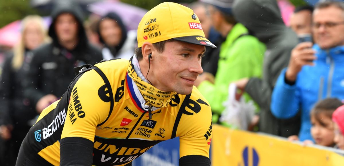 'Rocky' Roglic blijft lachen na val: "Paar gram lichter" | WielerFlits
