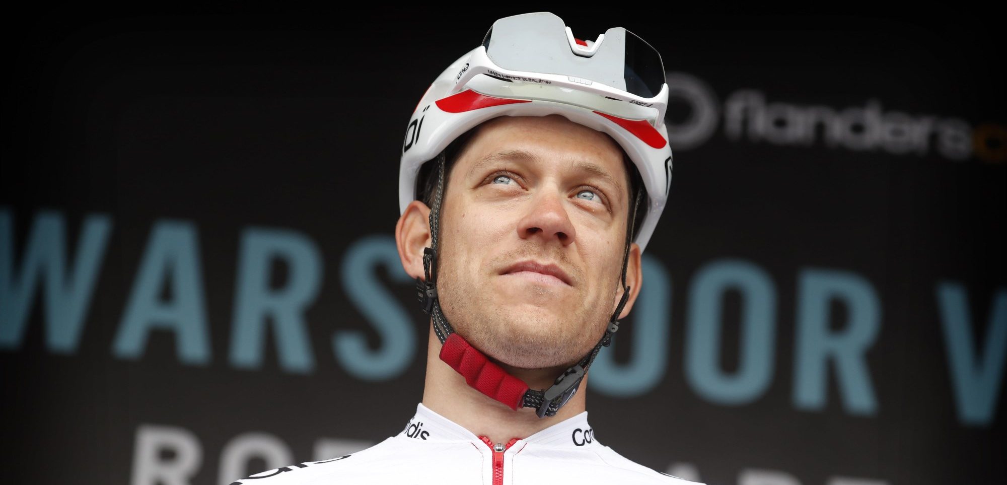 Wesley Kreder maakt drie weken na hartstilstand eerste fietstochtje ...