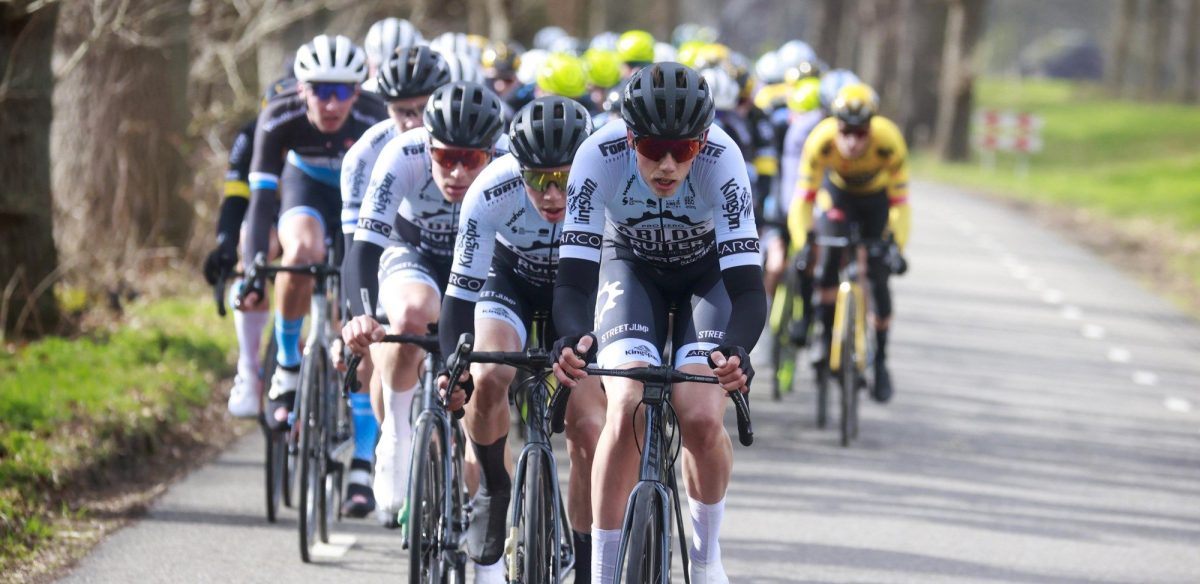 KNWU presenteert (concept)kalender voor wielerseizoen 2024 | WielerFlits