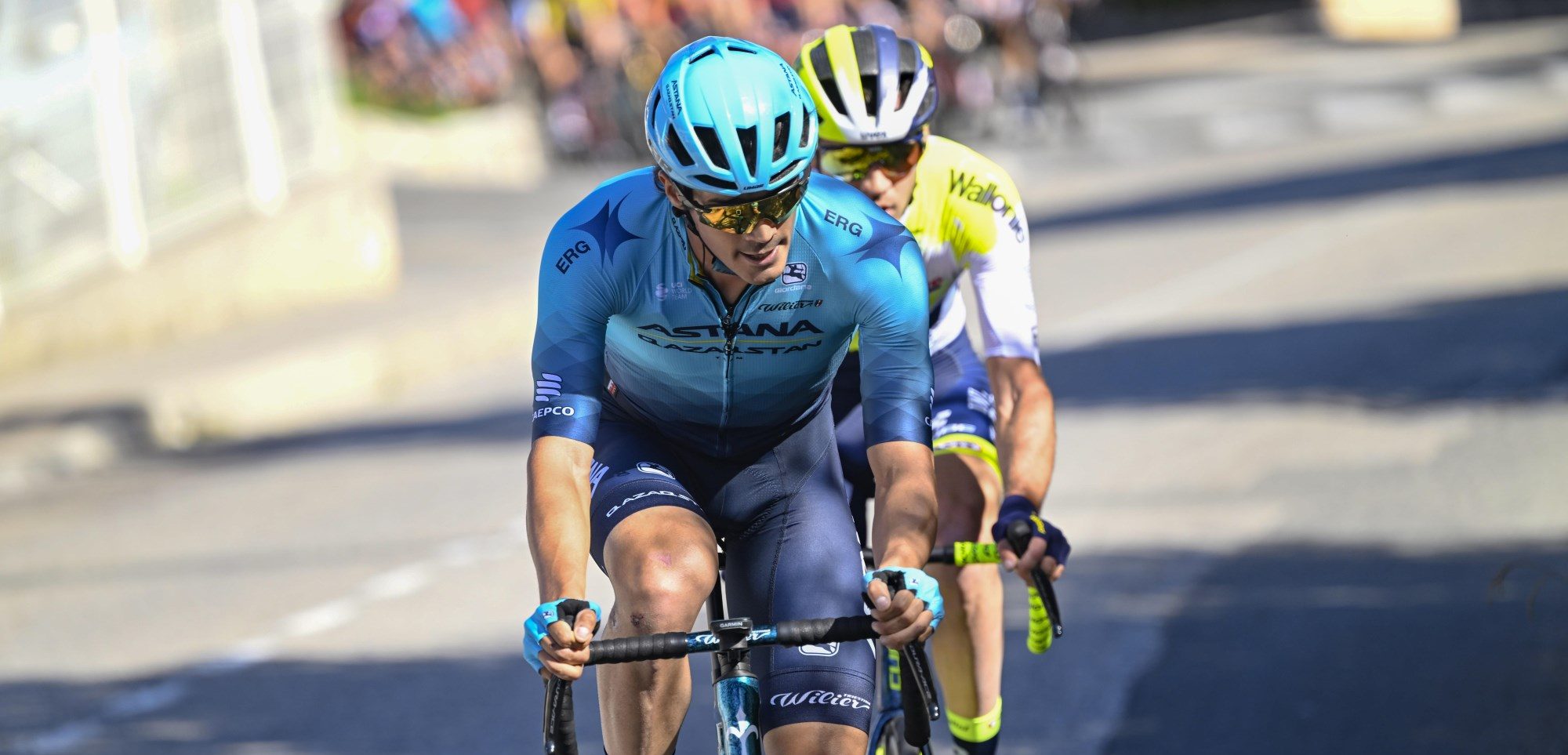 Movistar presenteert Javier Romo als nieuwe aanwinst | WielerFlits