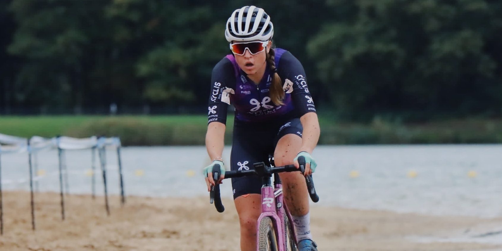 Femke Gort kent uiterst succesvol crossweekend in Denemarken | WielerFlits