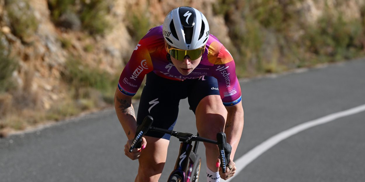 Lorena Wiebes op haar plek bij SD Worx-Protime: "Maar vertrouwen moet ...