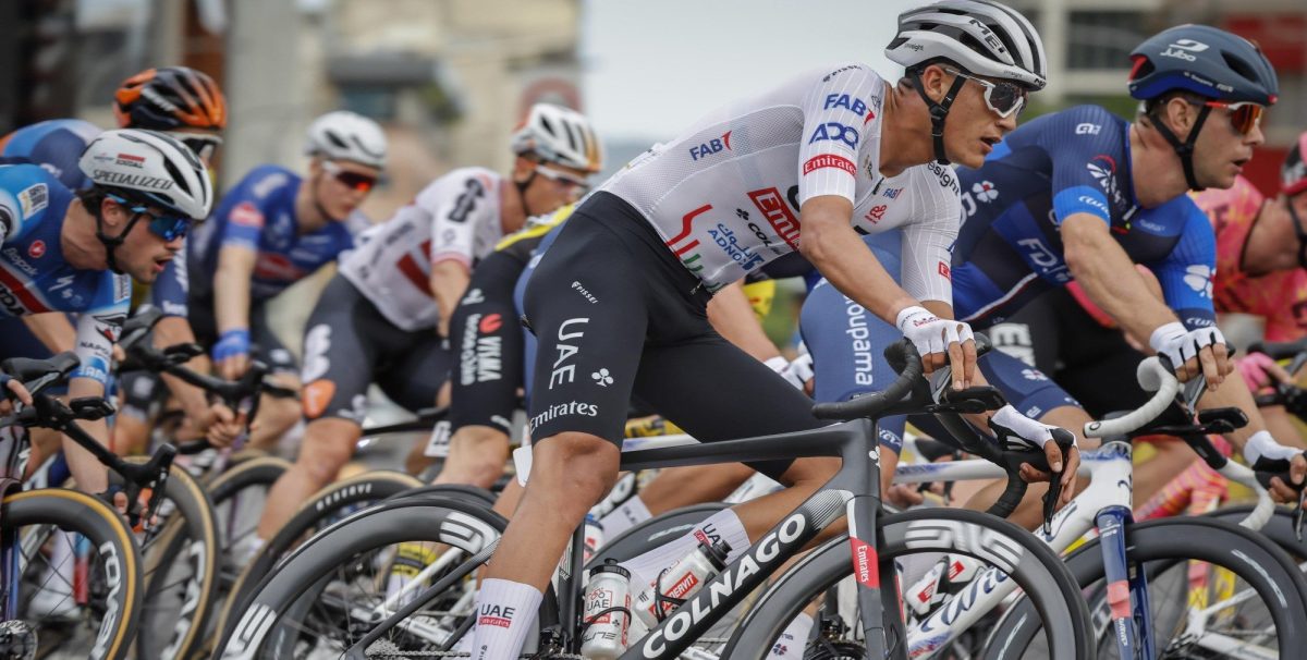 Isaac del Toro uitbundiger dan winnaar Jhonatan Narváez met vieren van ...