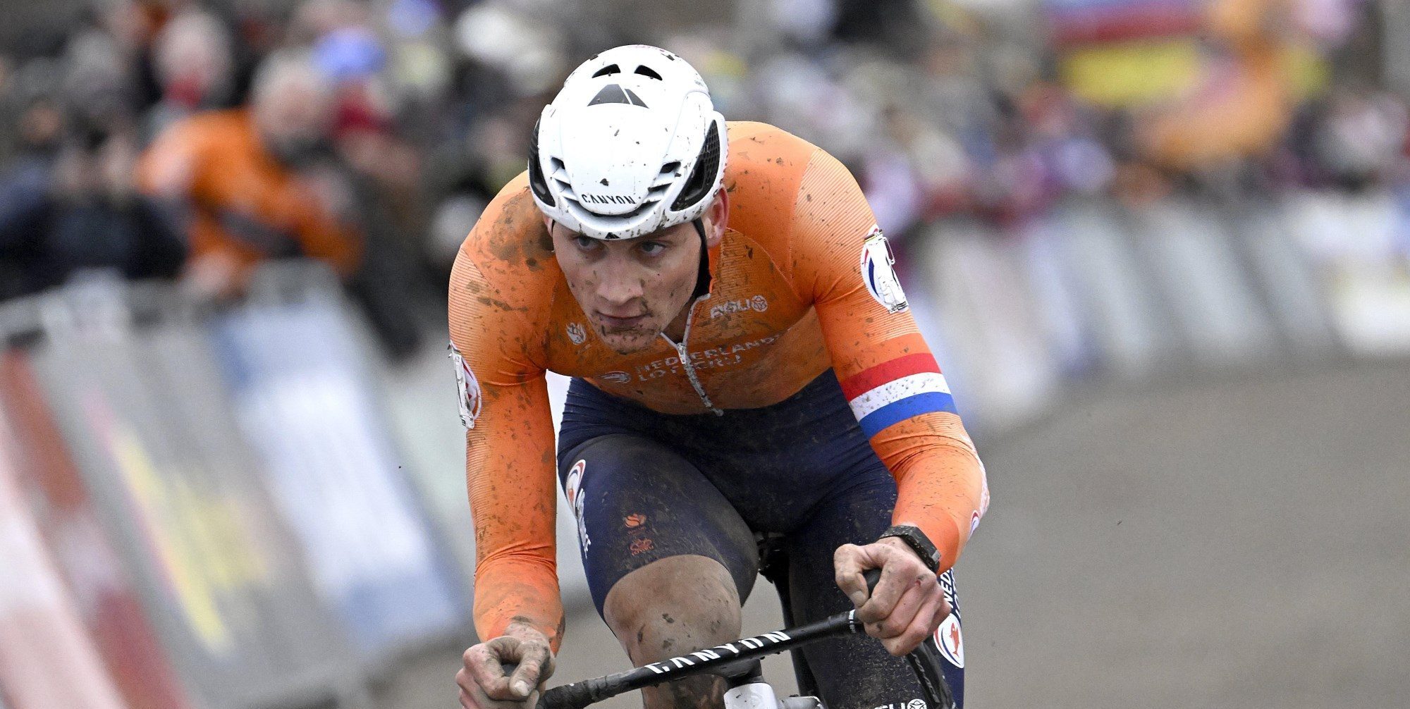 Christoph Roodhooft neemt twijfels wat weg over toekomst Van der Poel ...