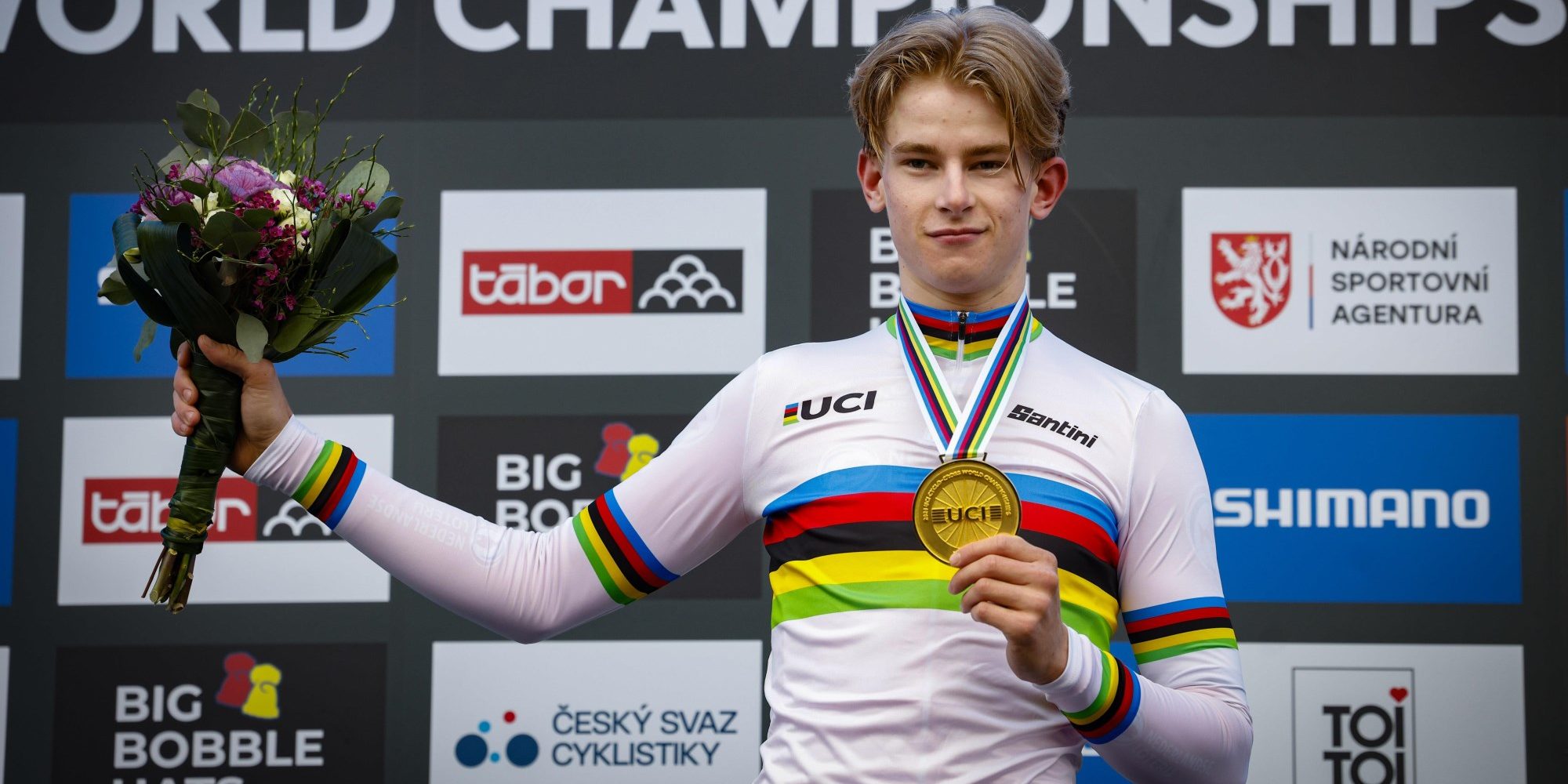 Wereldkampioen Tibor Del Grosso wint bij seizoensdebuut in Herentals ...