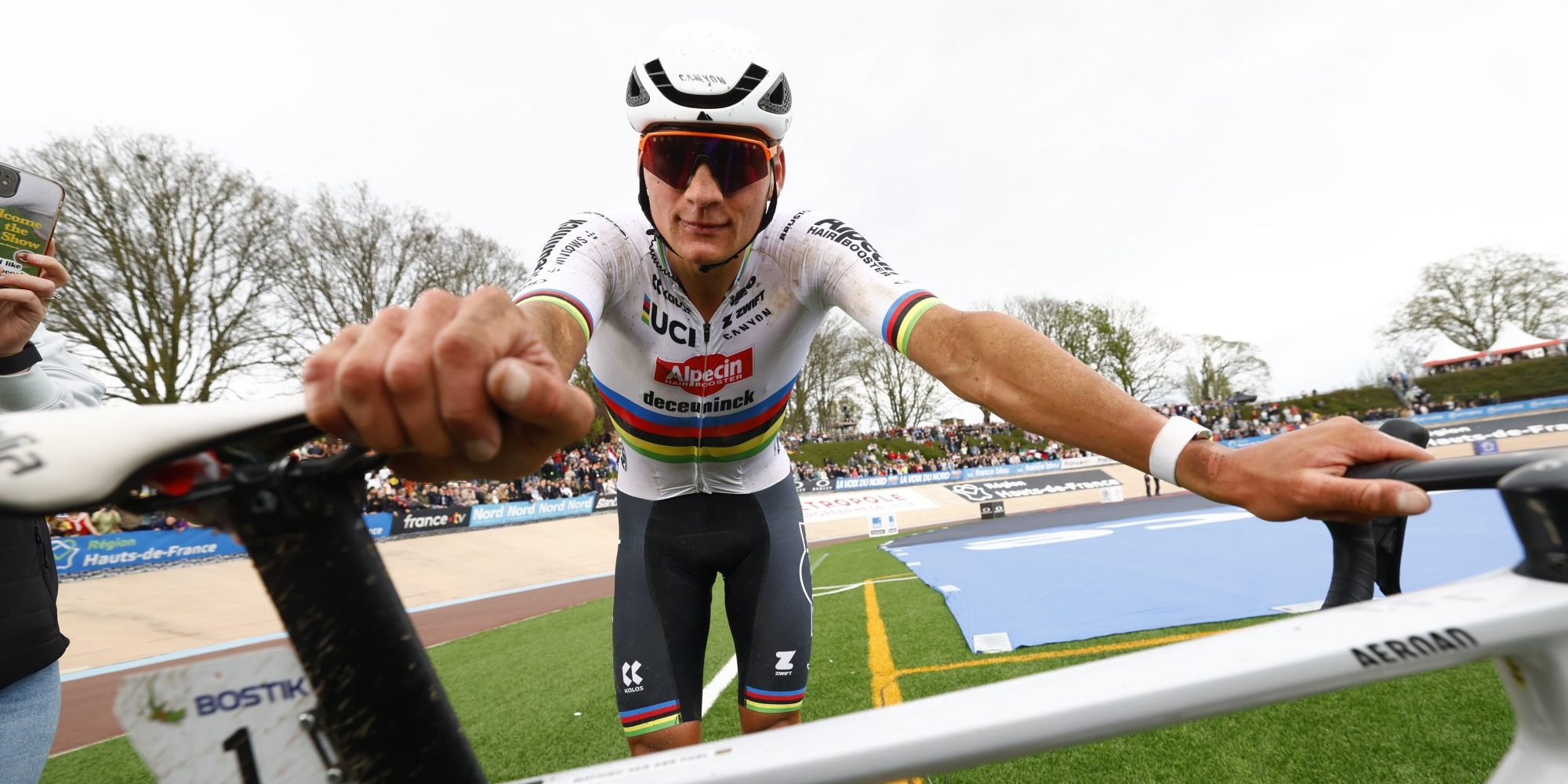 Kan Mathieu van der Poel ook Luik winnen? Vader Adrie is terughoudend ...