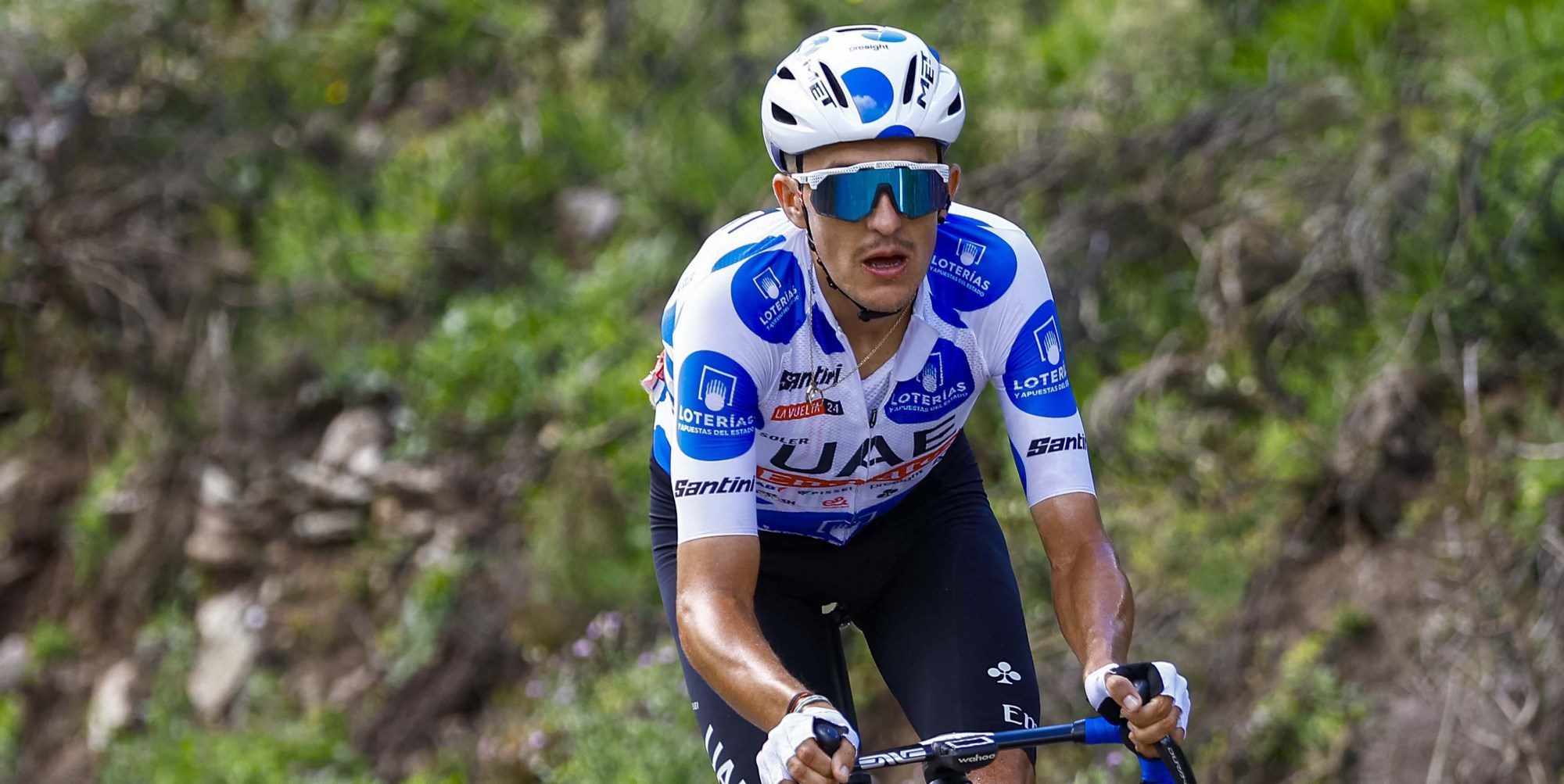 Puntjes op de i: leider Marc Soler soleert naar zege in slotetappe ...