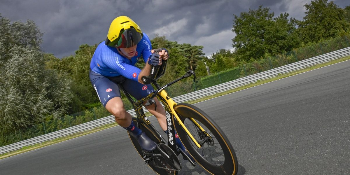 Edoardo Affini van Visma | Lease a Bike bezorgt klein Drents dorpje ...