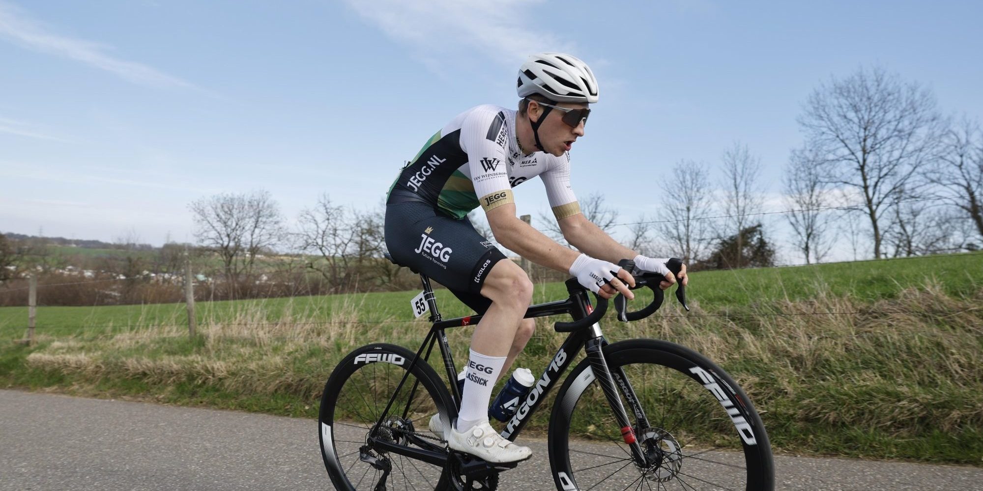 BEAT-stagiairs Frits Biesterbos en Marijn Maas blijven langer aan boord ...