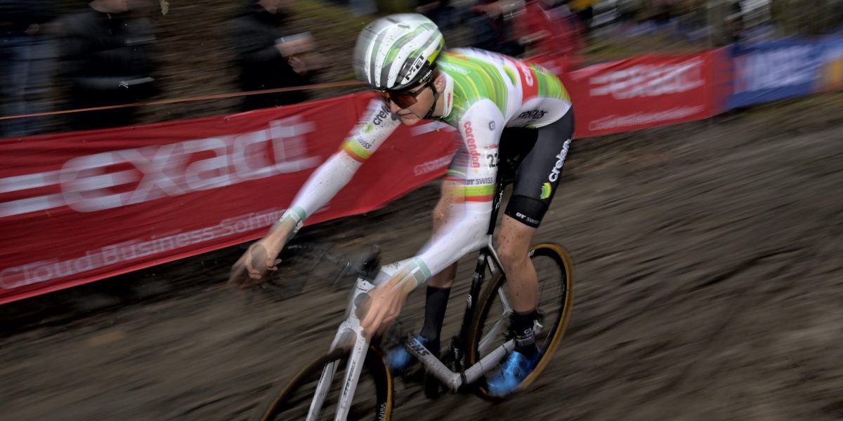 Emiel Verstrynge was dé verrassing in Namen: “Ik kom hier graag ...