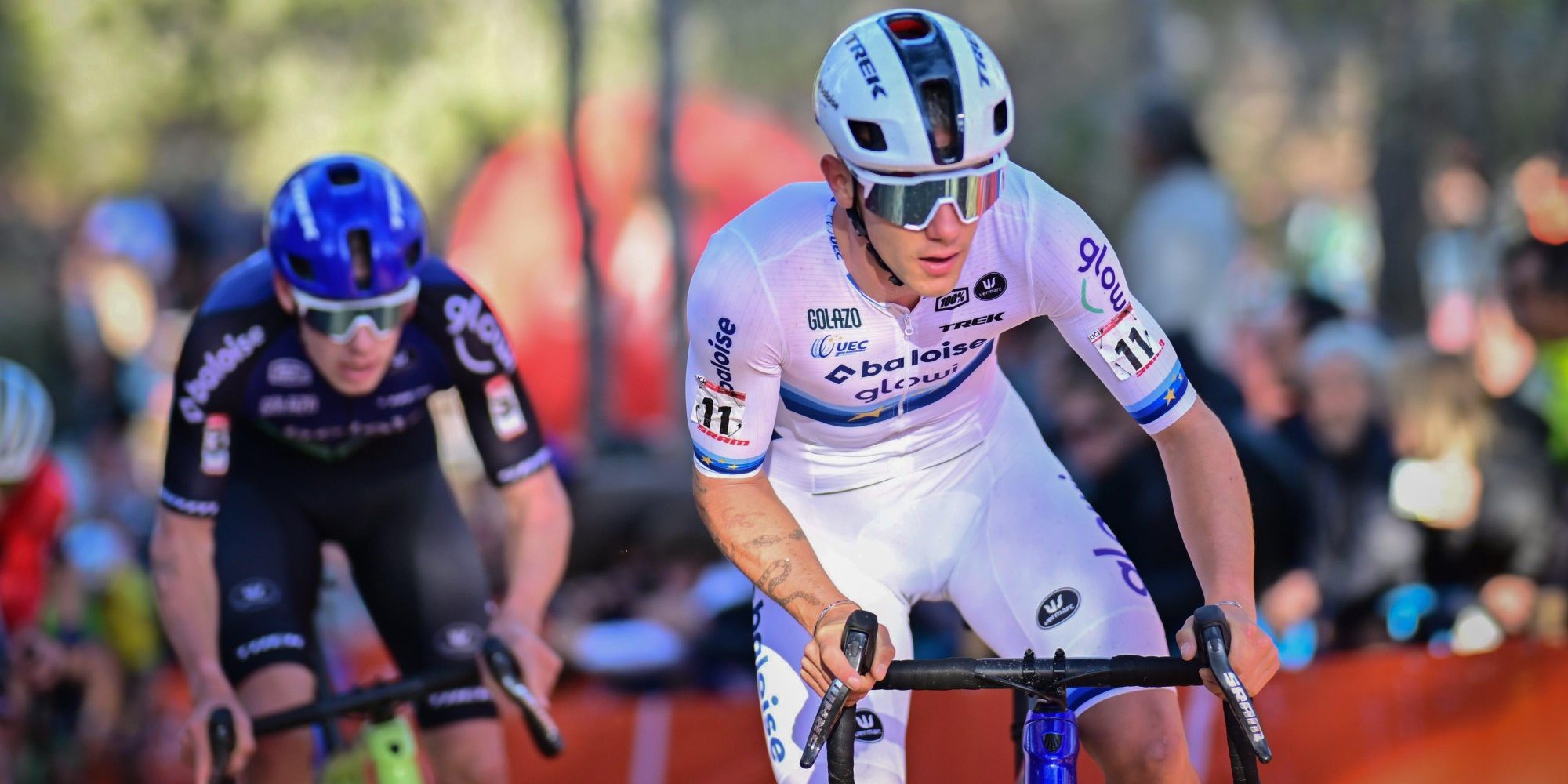 Liveblog Wereldbeker Benidorm 2025 - Nys knalt naar winst, Van Aert ...