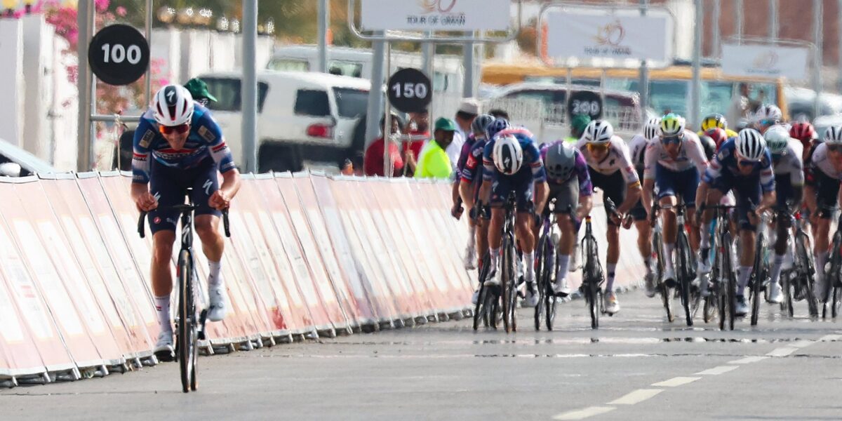 Louis Vervaeke's Onverwachte Zege in Tour of Oman 2025 | WielerFlits