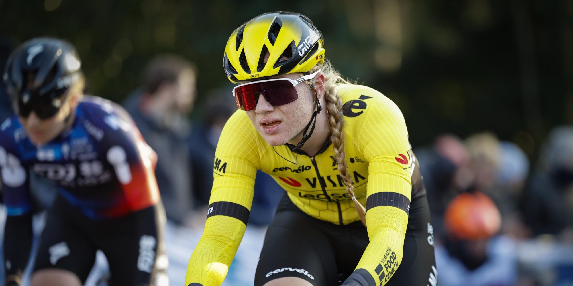 Talentvolle Nienke Veenhoven blijft tot eind 2028 bij Visma | Lease a ...