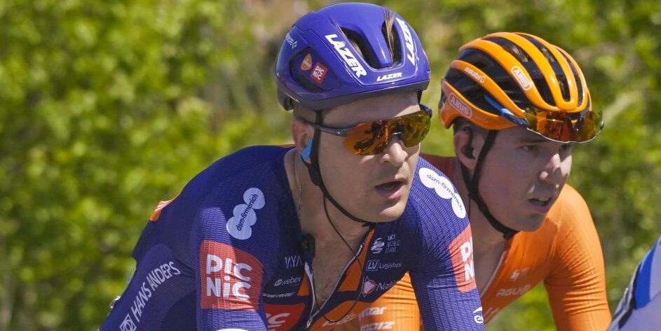 Giro 2025: Casper van Uden verliest belangrijke luitenant Bram Welten ...