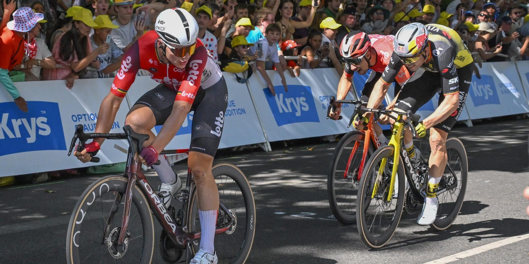 Arnaud De Lie terug in vorm met sterke 4e plek in Tour 2025