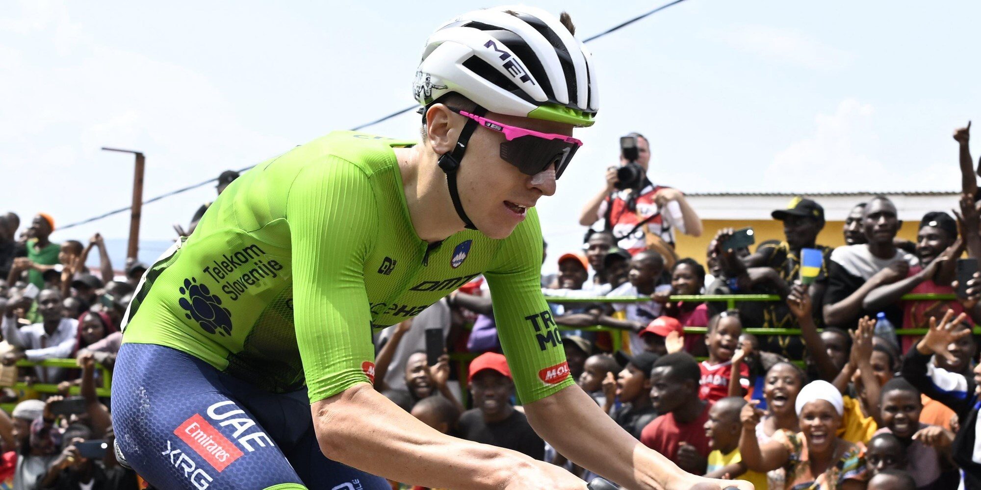 WK Wielrennen 2025 Liveblog: Pogacar Favoriet op Zware Parcours