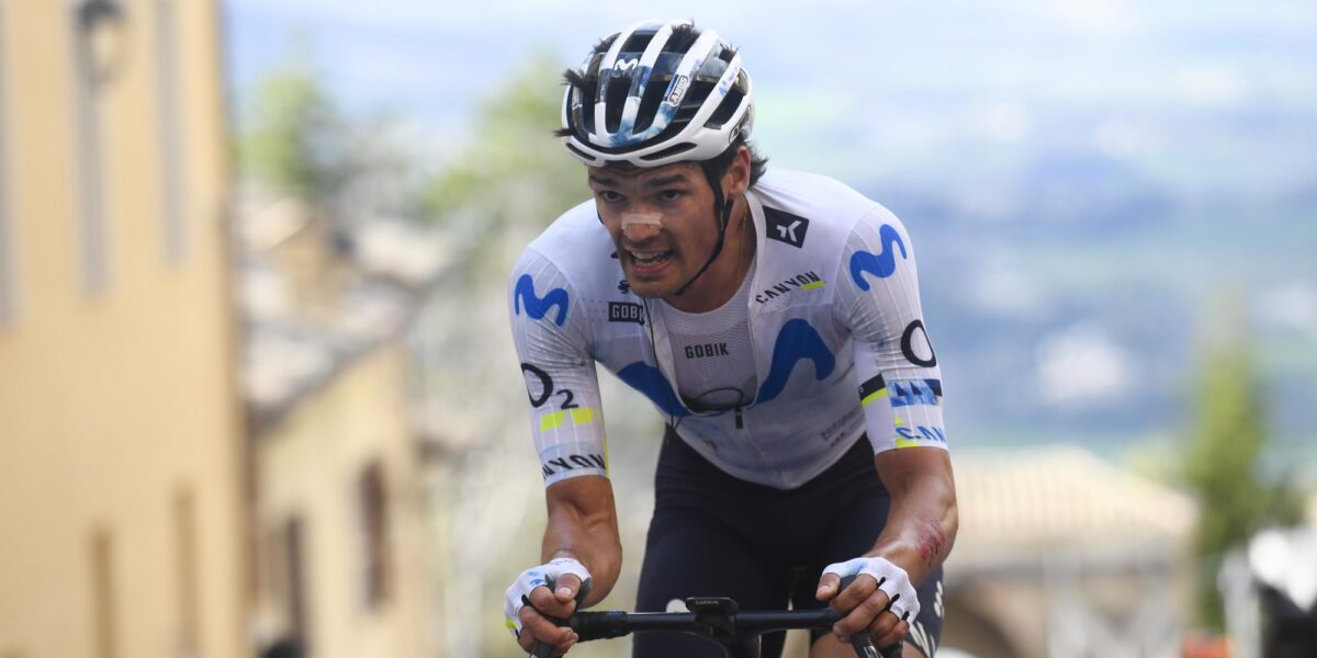Woedende confrontatie tussen Javier Romo en Matteo Jorgenson bij Tirreno