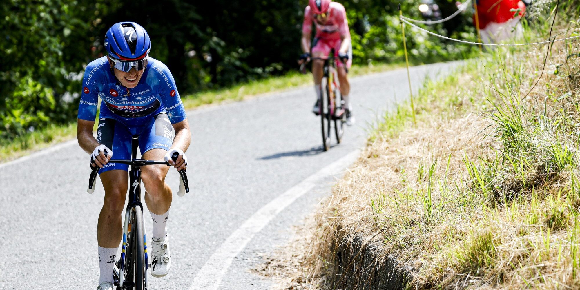 Demi Vollering wint spectaculaire Giro d'Italia Women 2026